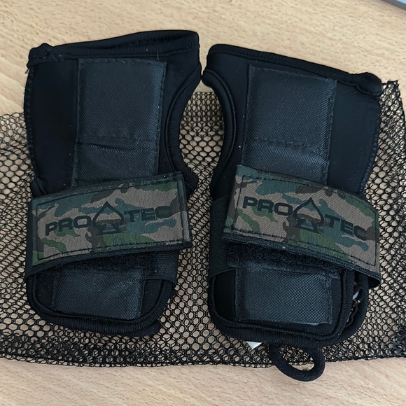 Other | Protec Black Wrist Guards | Poshmark